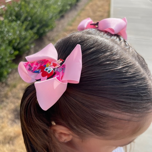 Puki’s Accesories | Accessories | A Pair Of Lol Big Hair Bowthis ...